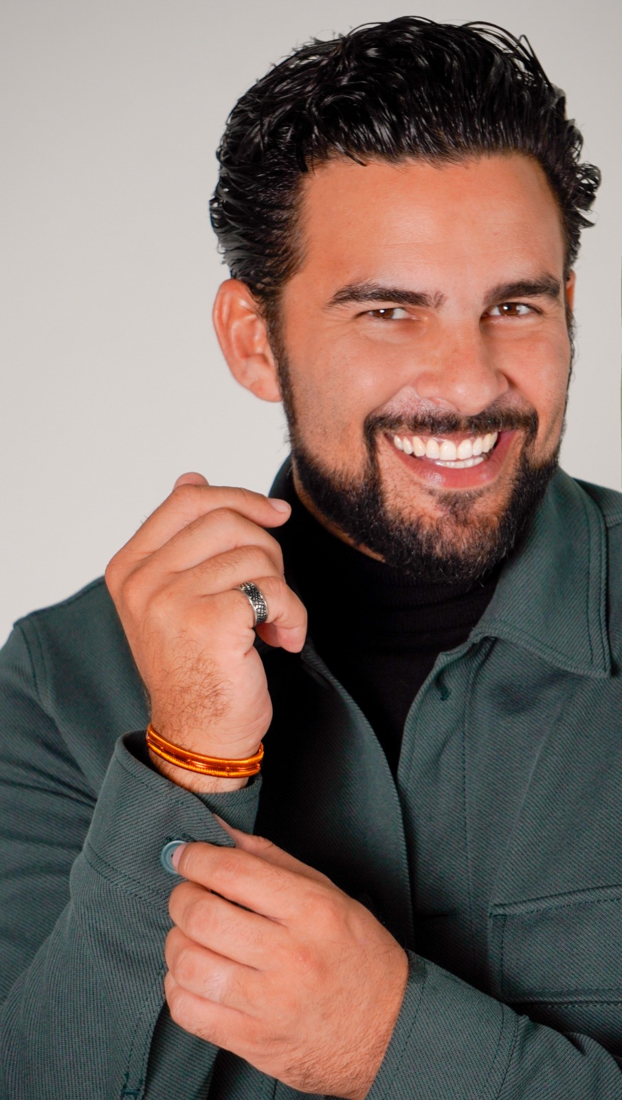 JERRY BAZUA - SOMOS LA REVISTA