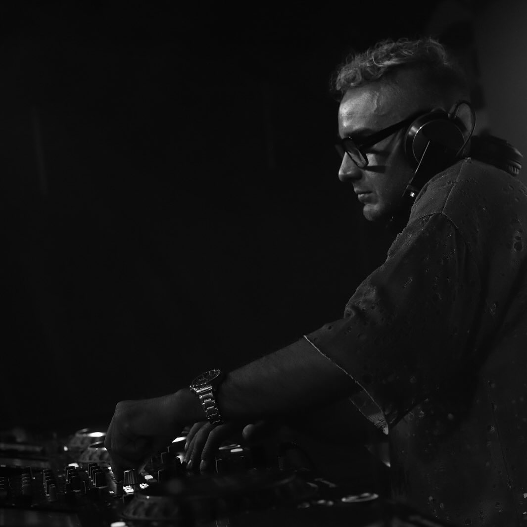 El DJ italiano Ivan Costa visita República Dominicana y comparte sus ...