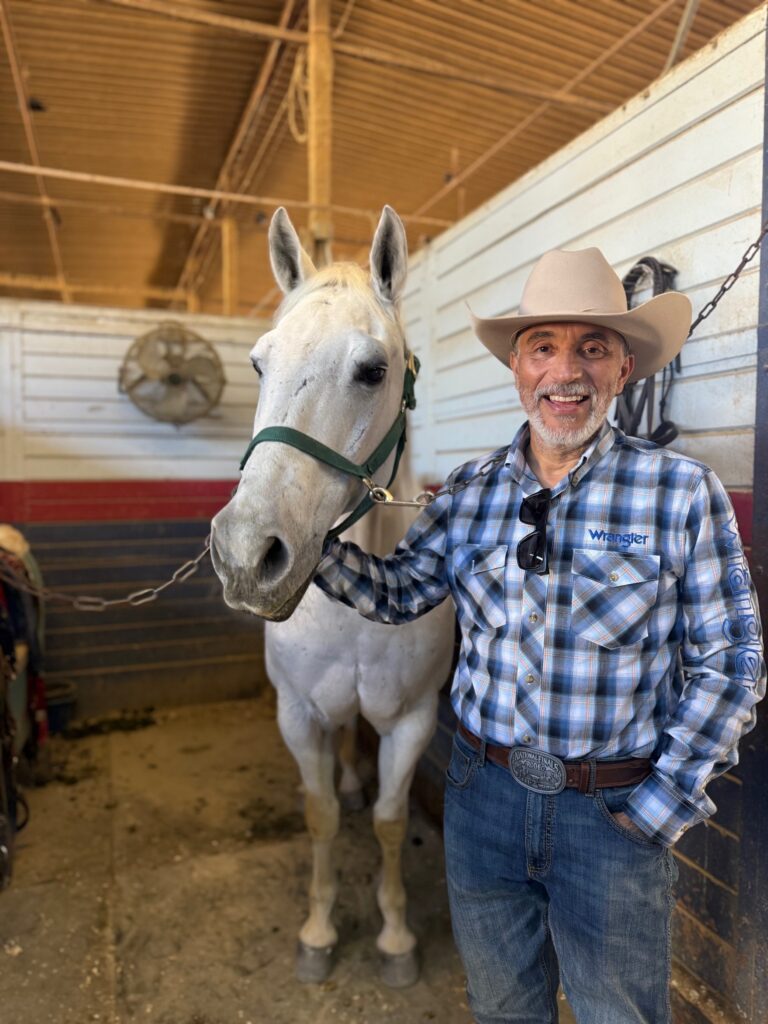 Sobreviviente latino de cáncer representará esperanza y resiliencia en ...